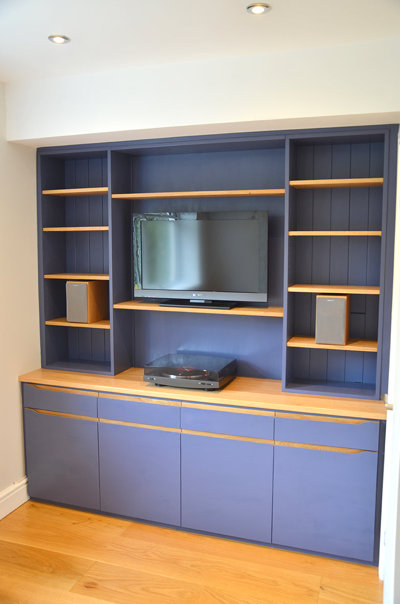 Media Wall with Bookshelves – Utology Designs