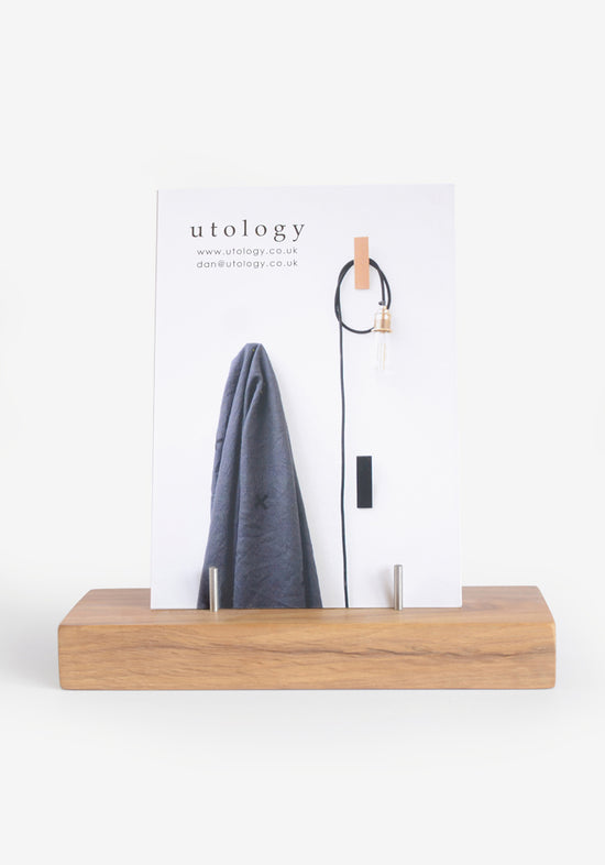 Card Stand - Oak – Utology Designs